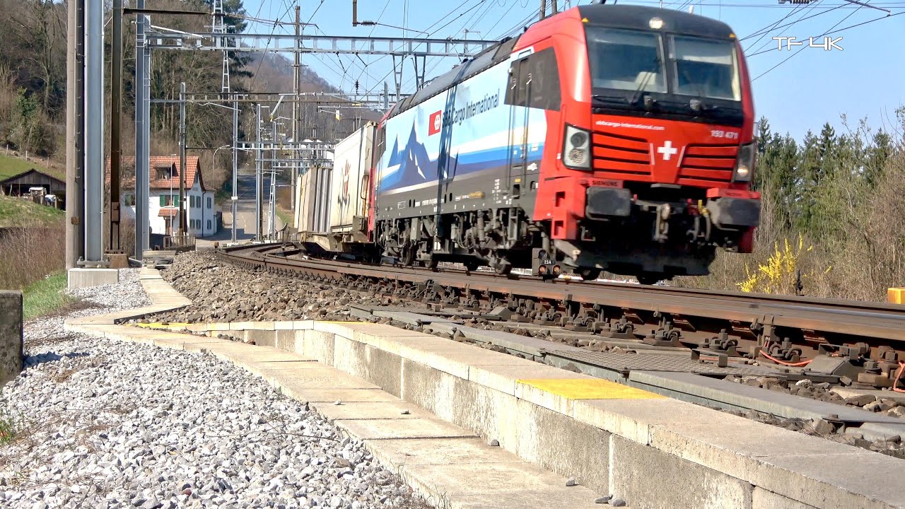 SBB Cargo International mit Intermodalzug und IR nach Basel - YouTube