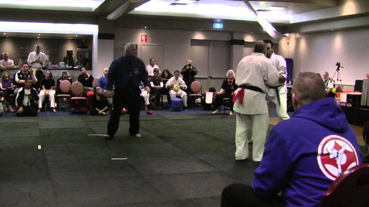 2014 07 06 Griffith Tournament Bundy v Steven Zambon - YouTube