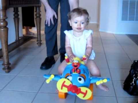 Elmo Plane - YouTube