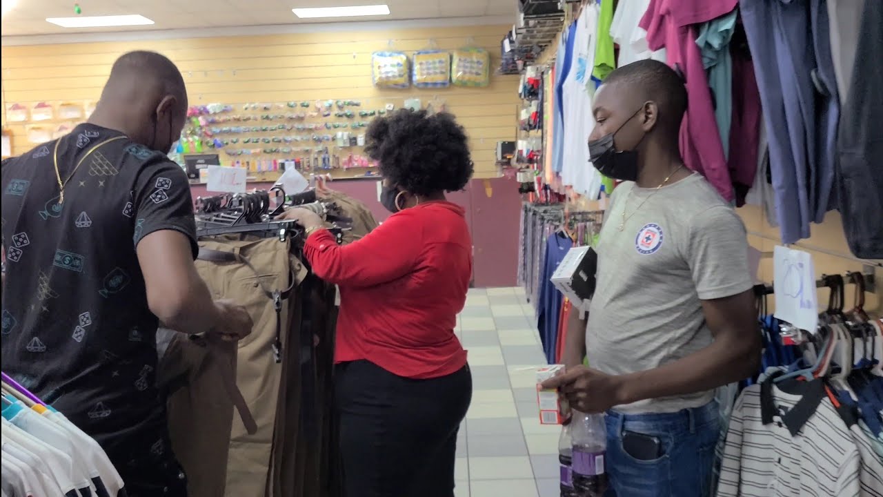 Colaz Smith tv team going back to school - YouTube