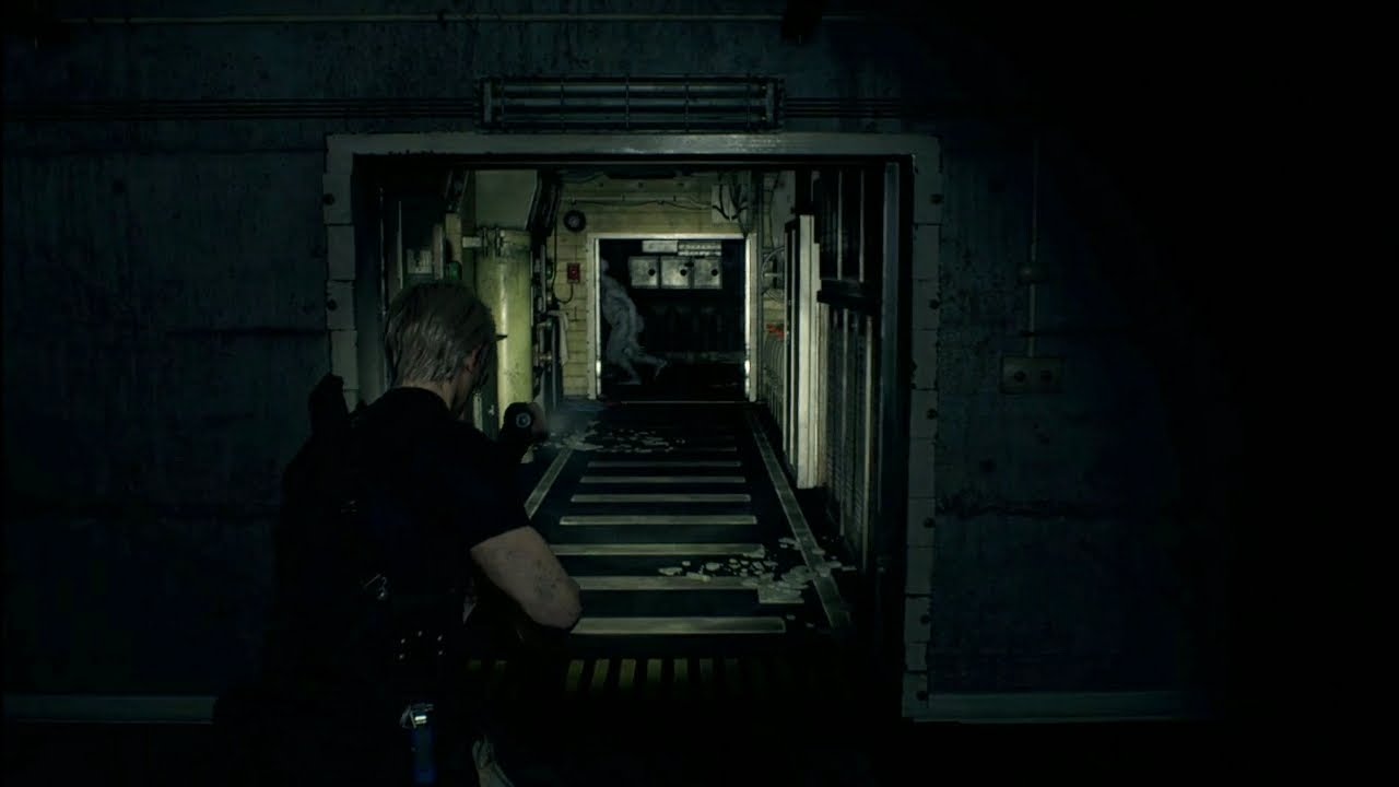 RE4 Regenerator Encounter - YouTube