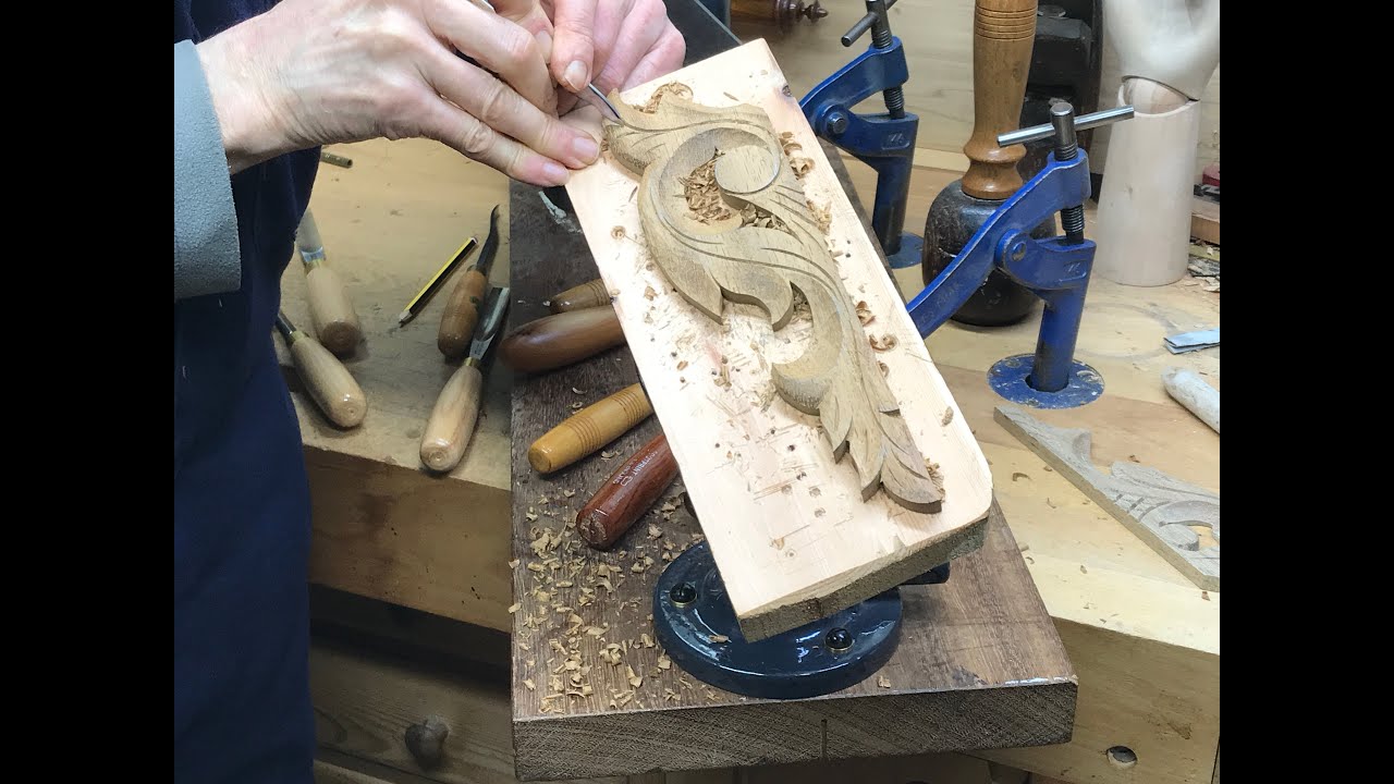 A S M R carving Iroko - YouTube