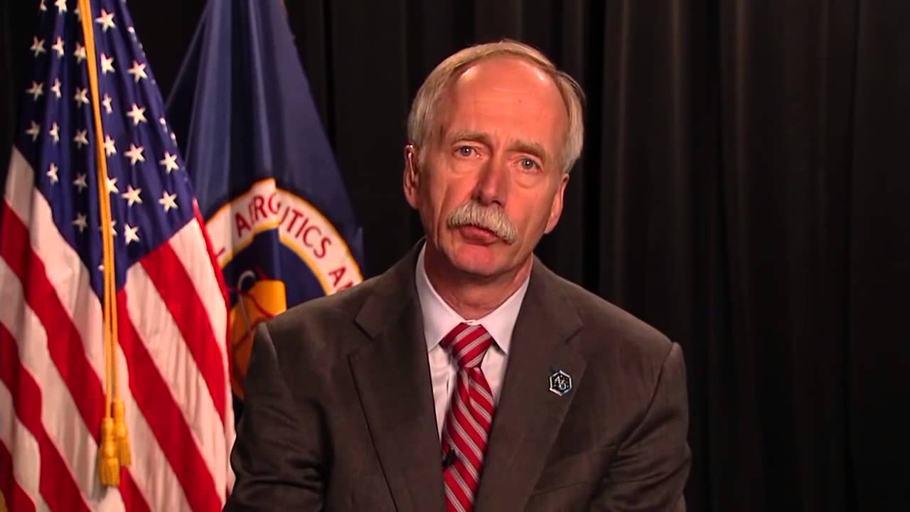 SpaceX, NASA Managers Discuss Vehicle Mishap Following CRS 7 Launch ...