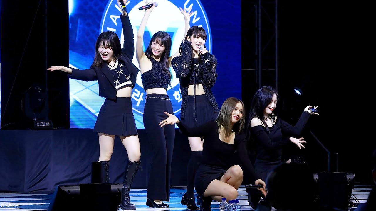 220929 오마이걸 OH MY GIRL "Real Love, Dun Dun Dance, Dolphin, Checkmate ...