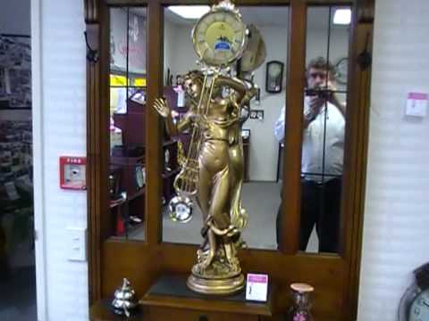 Statue Pendulum Clock - YouTube