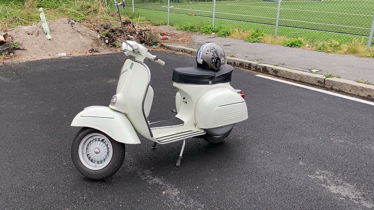 Vespa 180 SS Super Sport - l'altra vecchietta arzilla del garage - YouTube