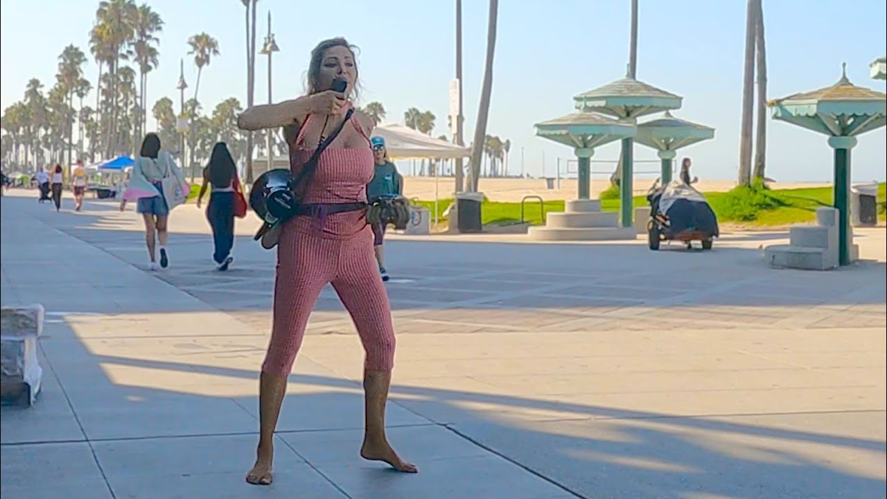 Daisy the Venice Healer Love Engulfs Starbucks - YouTube