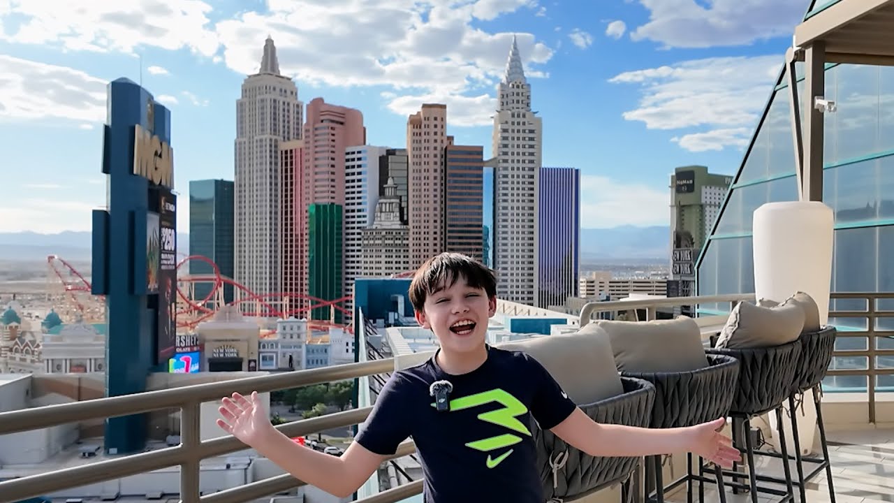 MGM Grand Suite Tour in Las Vegas with Dalton Sutton - YouTube
