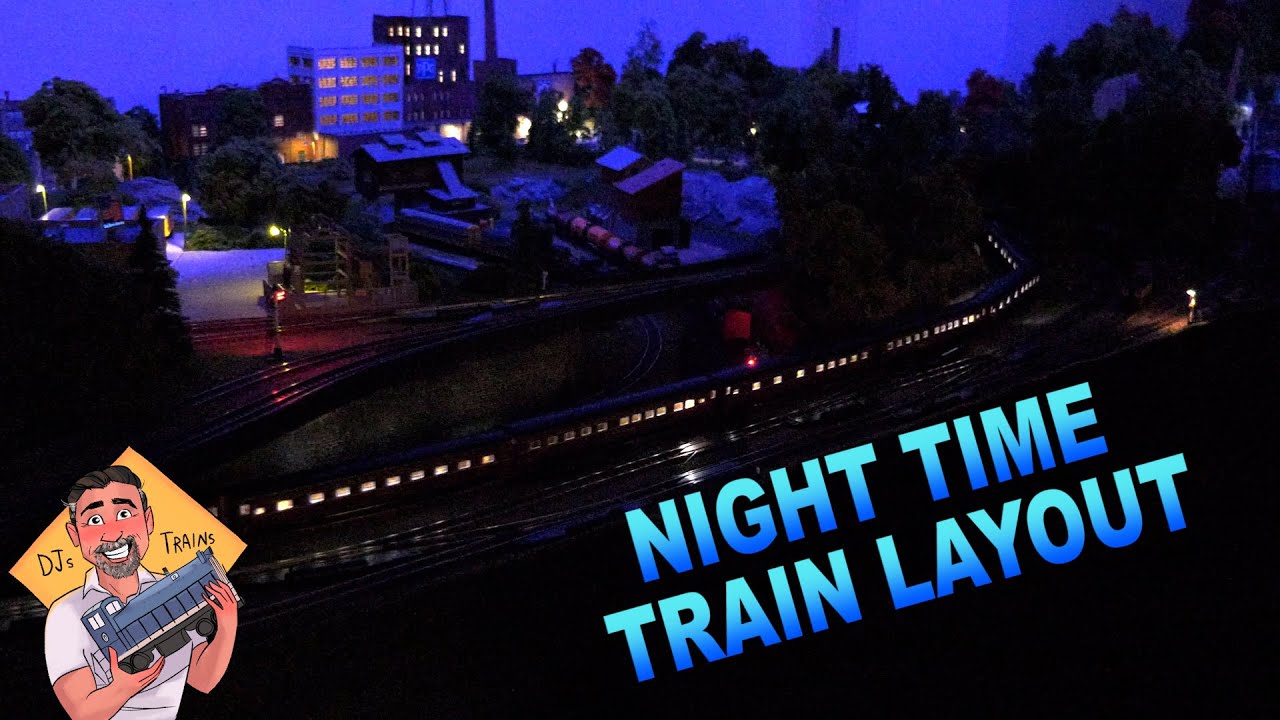N SCALE LAYOUT "AT NIGHT!" - YouTube