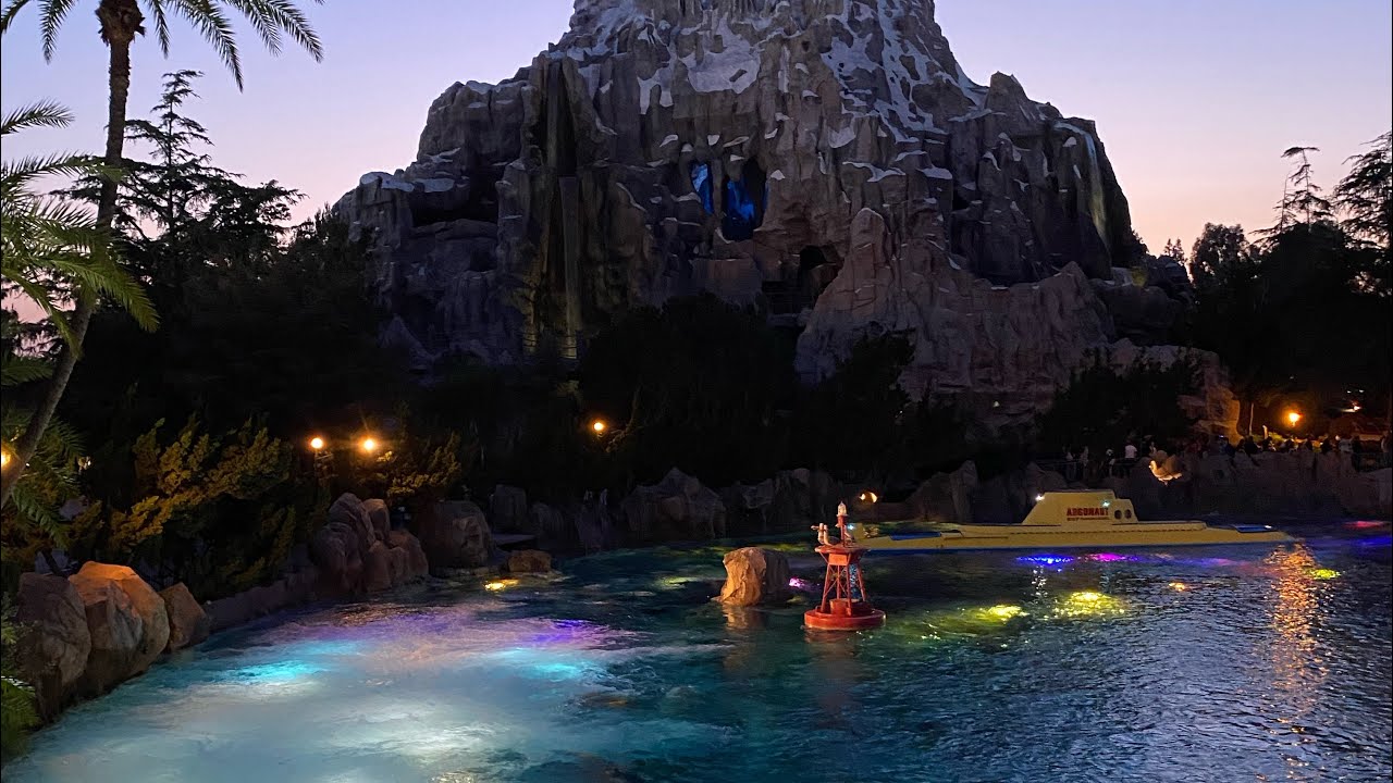 FINDING NEMO SUBMARINES / DISNEYLAND / FULL RIDE. 5•21•24 - YouTube