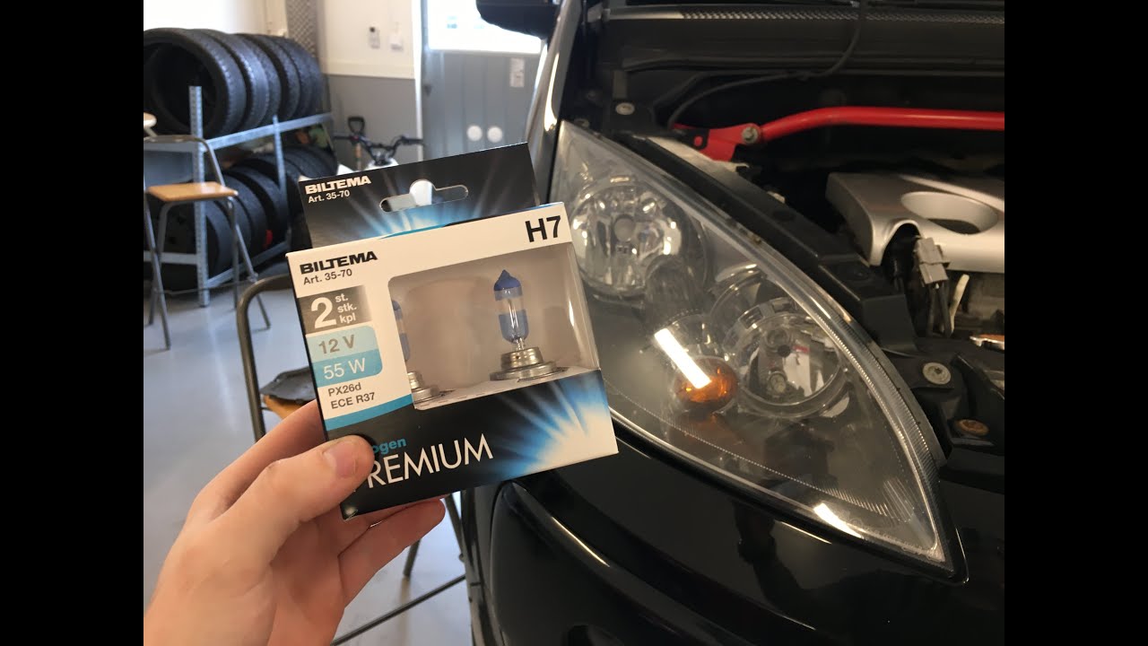 How to change the headlight bulb on a Mitsubishi Colt - YouTube