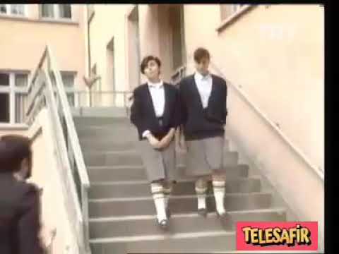 Efsanevi Müzik Yelpazesi Programından Bir Kesit (Sezen Cumhur Önal)
