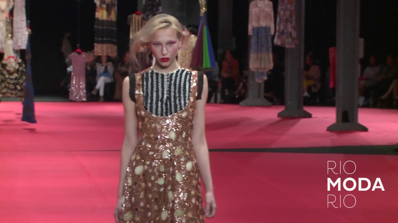 Rio Moda Rio - Desfile Isabela Capeto - YouTube
