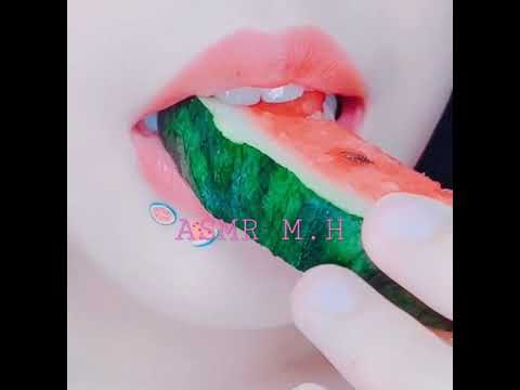 ASMR WATERMELON 🍉//EATING SOUND//NO TALKING 😋😋 - YouTube