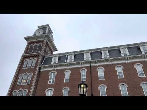 The University of Arkansas Old Main bell ringing (close up) - YouTube
