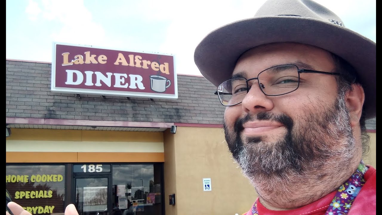 Lake Afred Diner Restaurant Review Lake Alfred Florida 2023 - YouTube