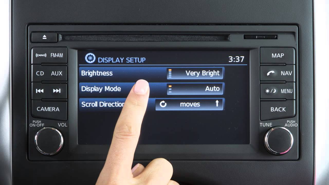 2013 Nissan NV200 Compact Cargo Van - Control Panel and Touch Screen ...