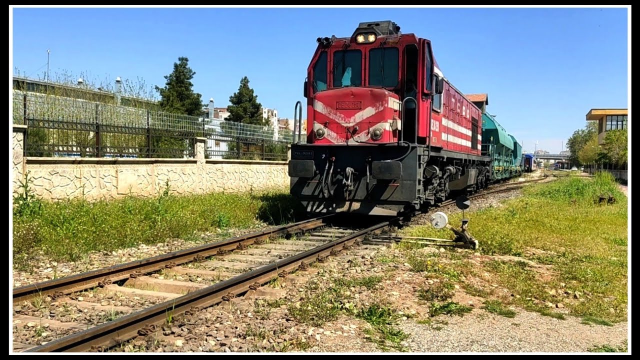 TCDD DE 24250 KURTALAN UZUN YÜK TRENİ/ LONG FREIGHT TRAIN/ DİYARBAKIR ...