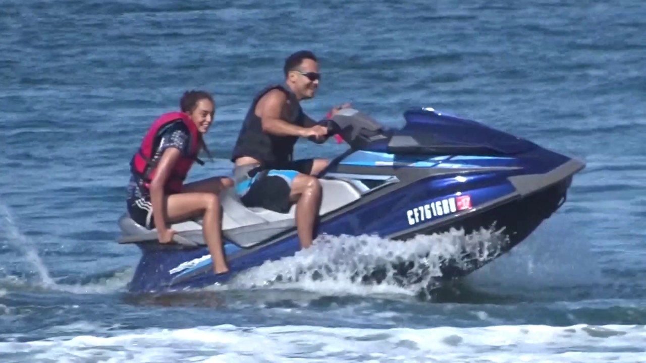Big Fall on Jetski - YouTube