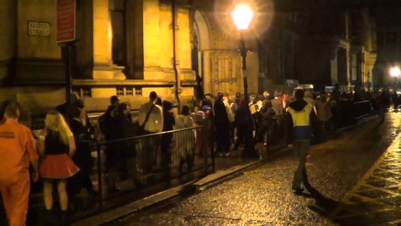Manchester Zombie Walk 2012 - YouTube