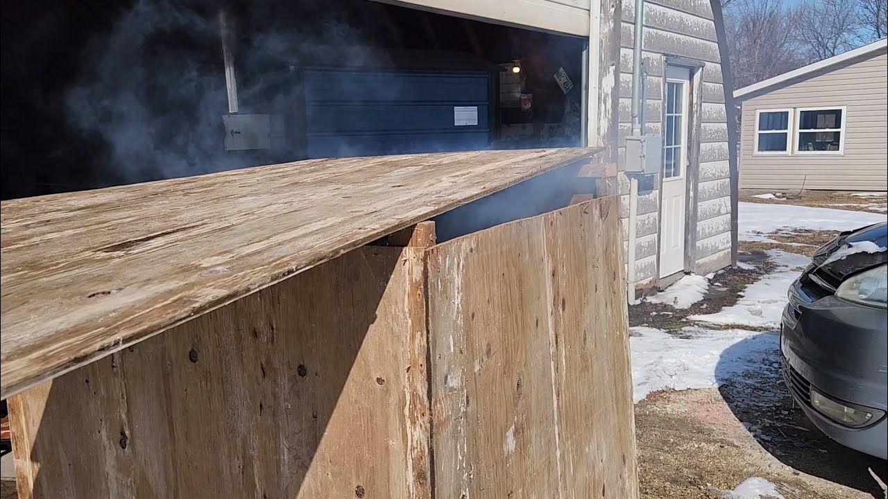 How to build your own smoke room for smoking sausage for cheap - YouTube
