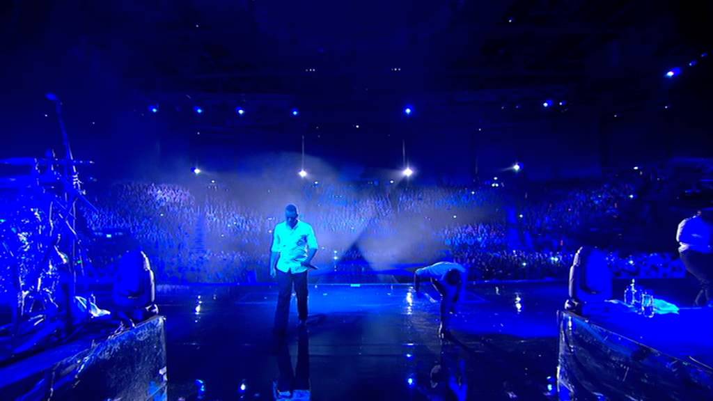 JLS - Billion Lights [Goodbye: The Greatest Hits Tour 2013 DVD] - YouTube