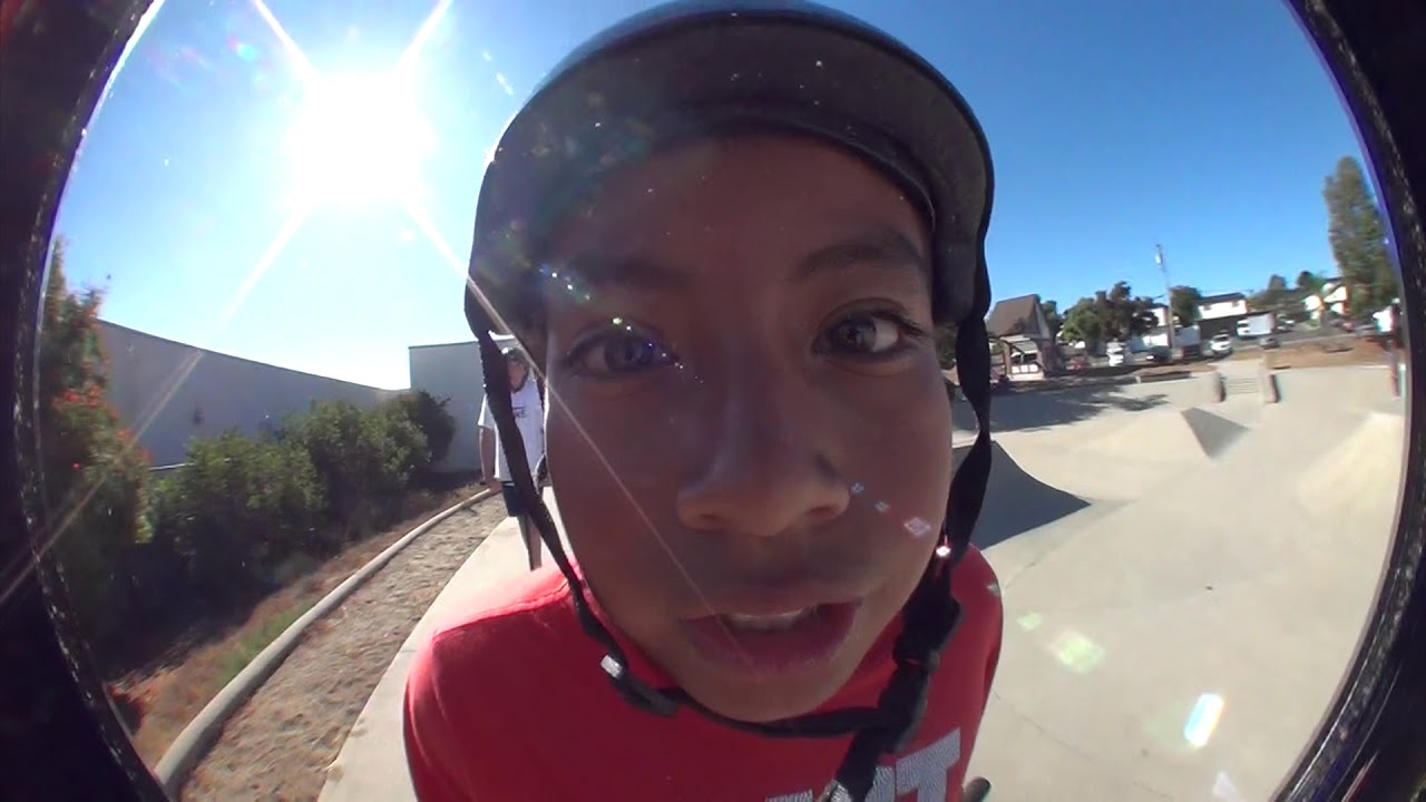 Dane vs. Ivan [ ROUND 2 ] - YouTube