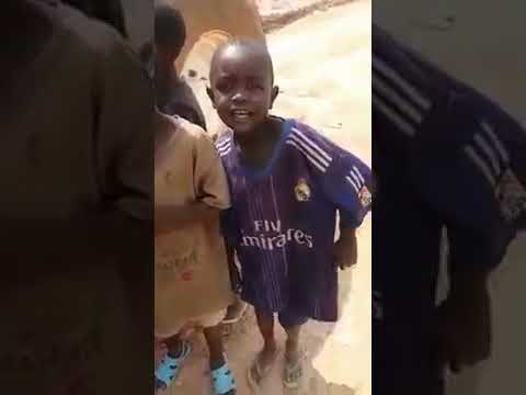 Lucu.. tentara Ngerjain anak anak Sudan, Tentara kocak