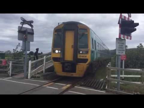 LEVEL CROSSINGS IN THE UK 2016!!! PART 2/2. - YouTube