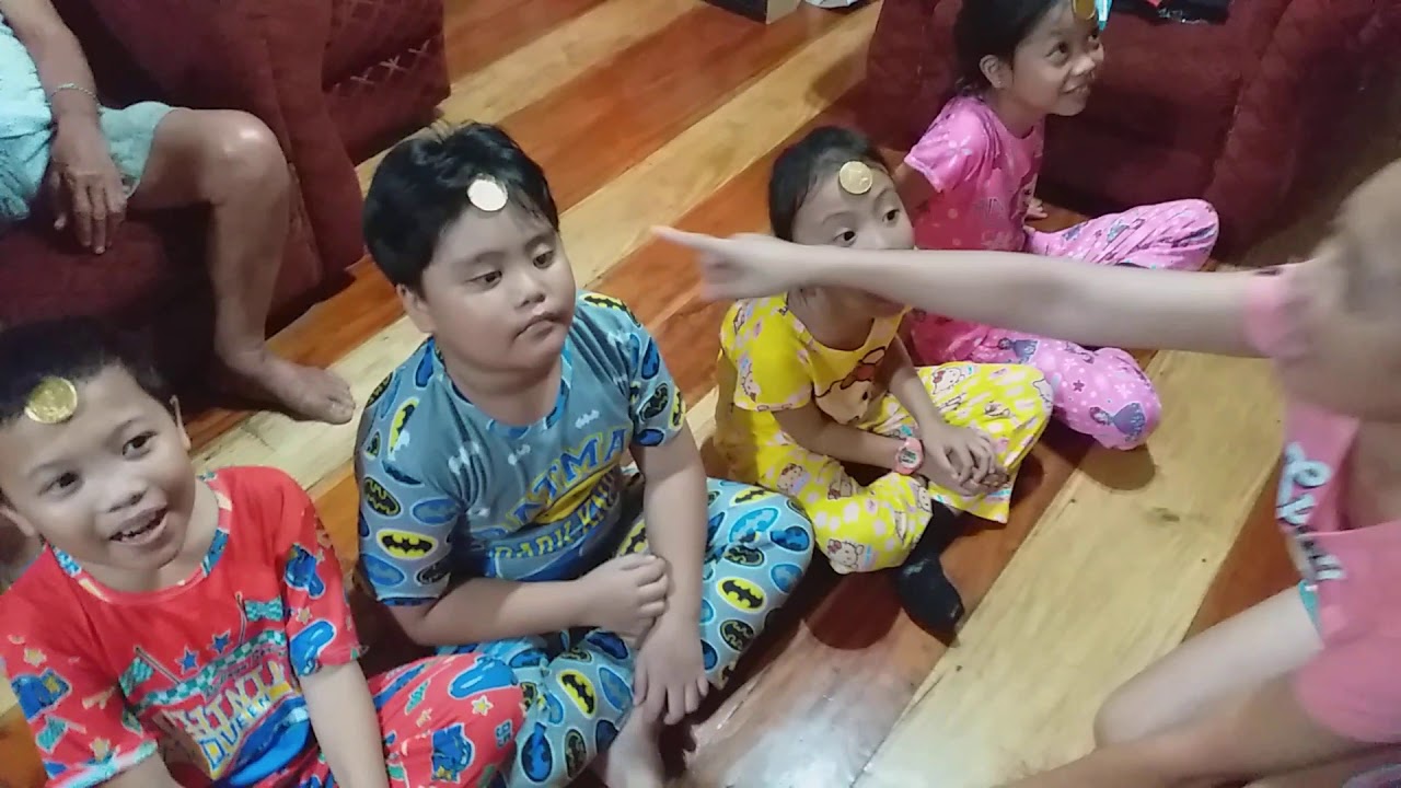 Chocolate Coin Make Face Game/Bohol Kids - YouTube