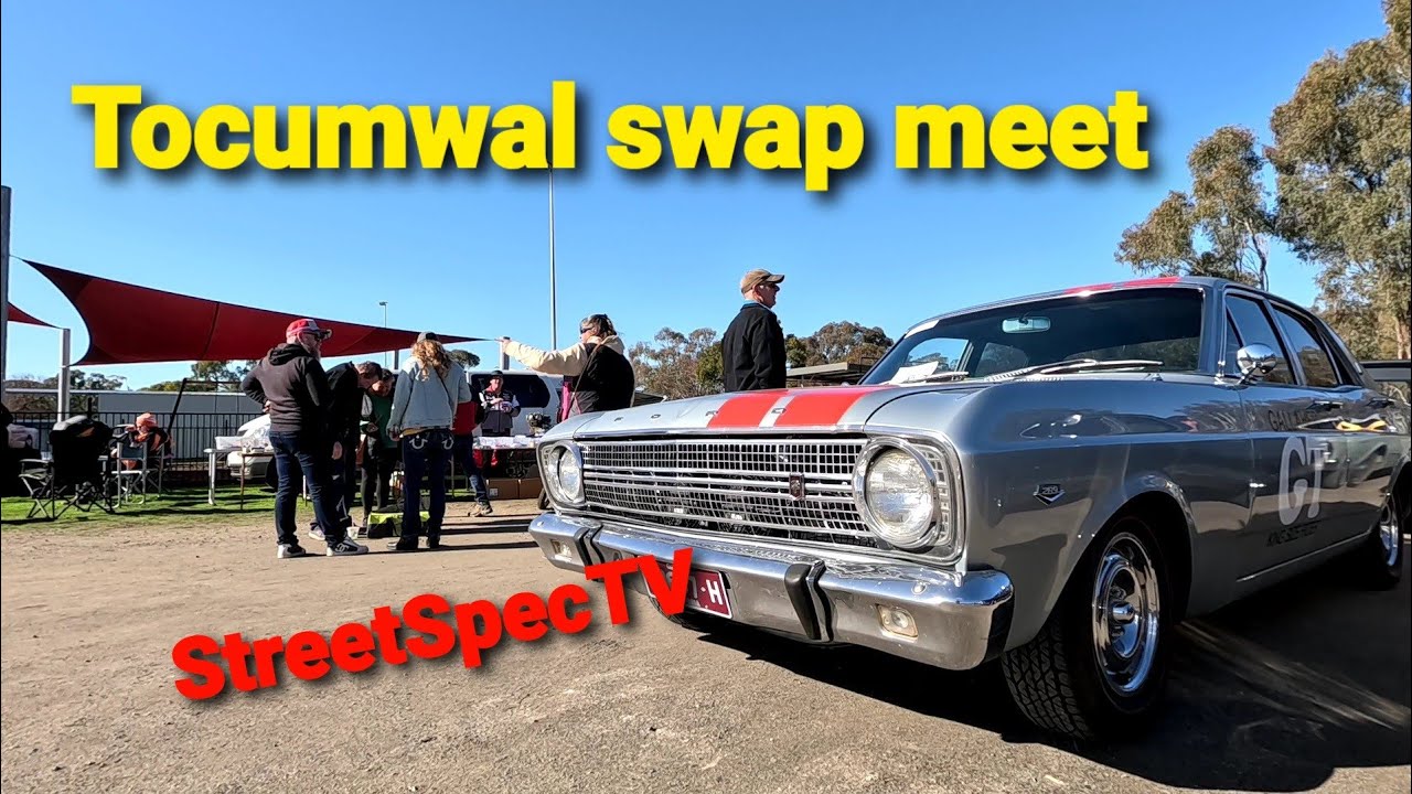 Tocumwal swap meet and show & shine. Australian muscle cars, hot rods ...