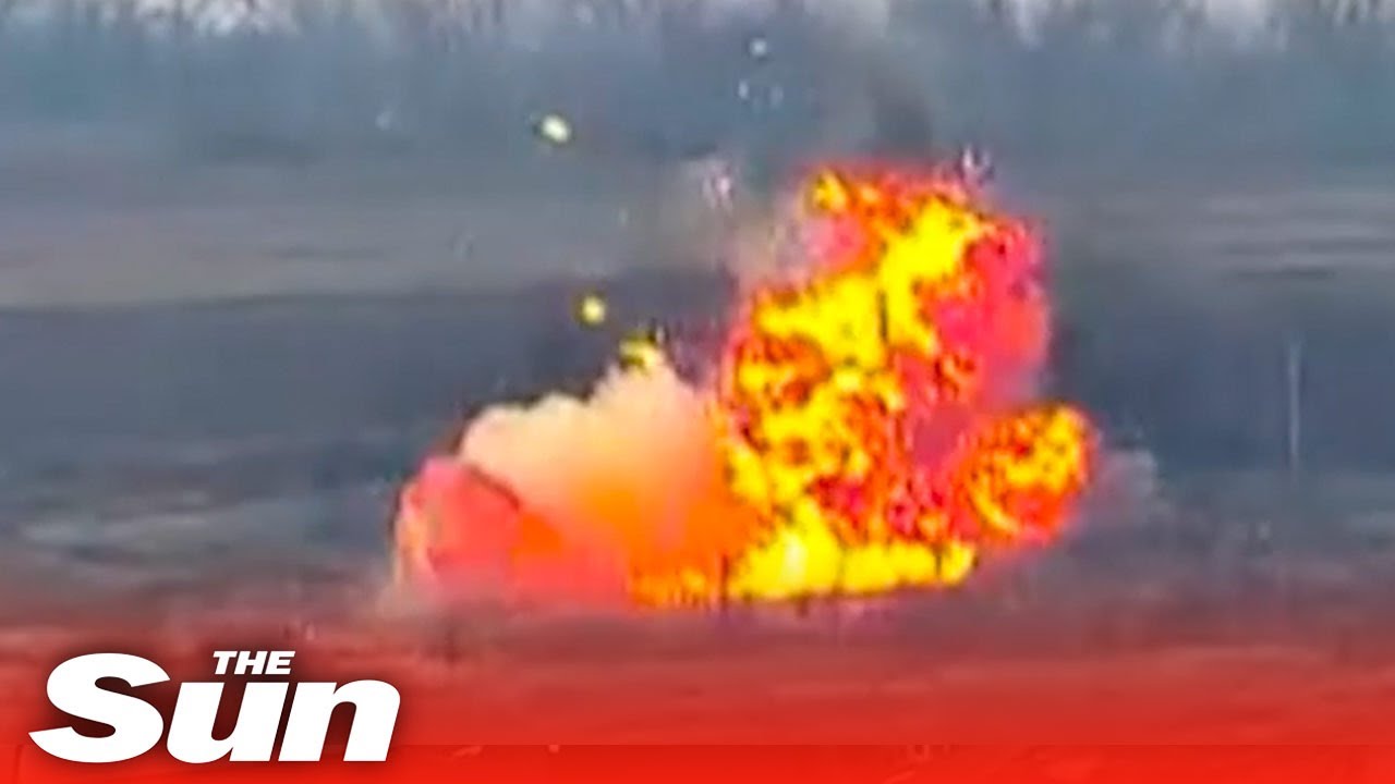 Ukrainian troops blow up Russian missile systems in HUGE explosions ...