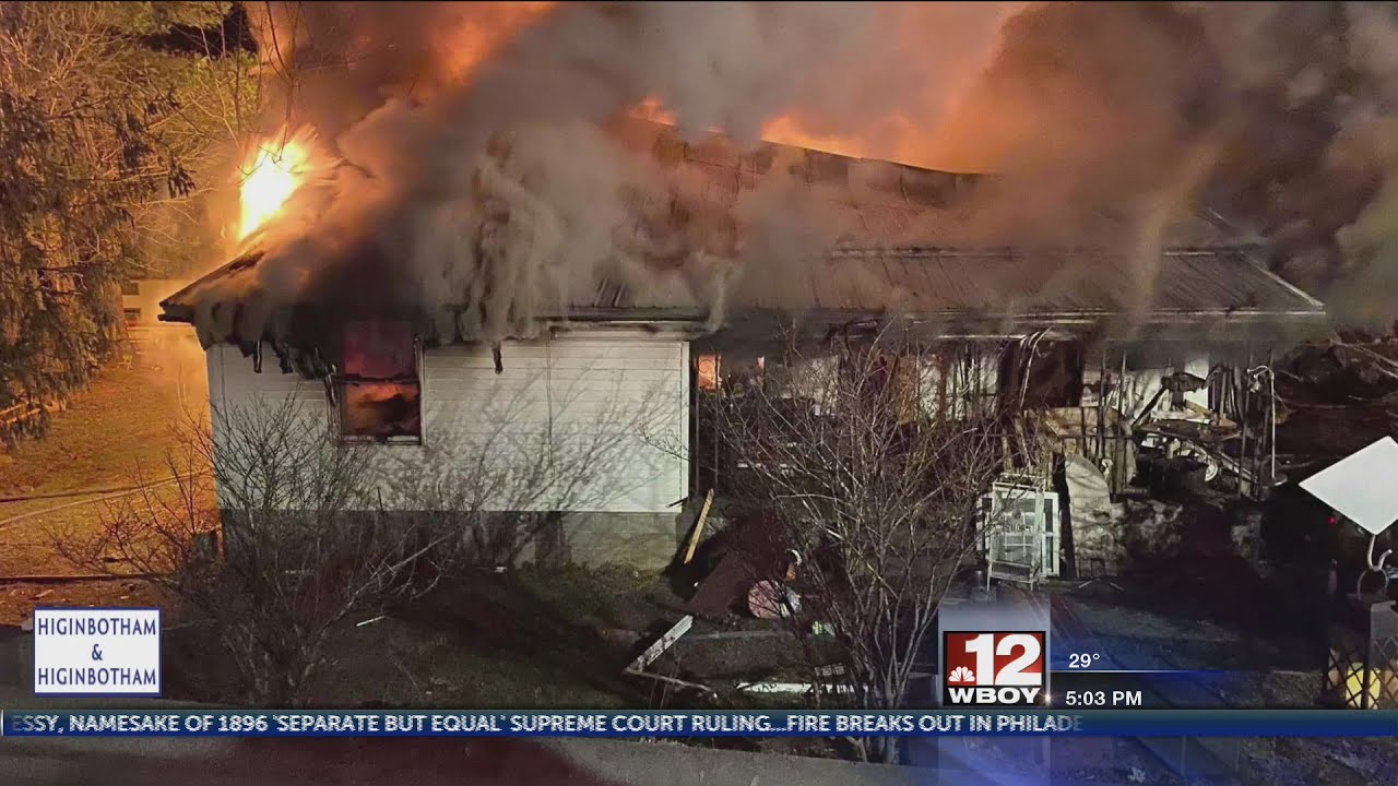 Crews respond to Wallace house fire - YouTube