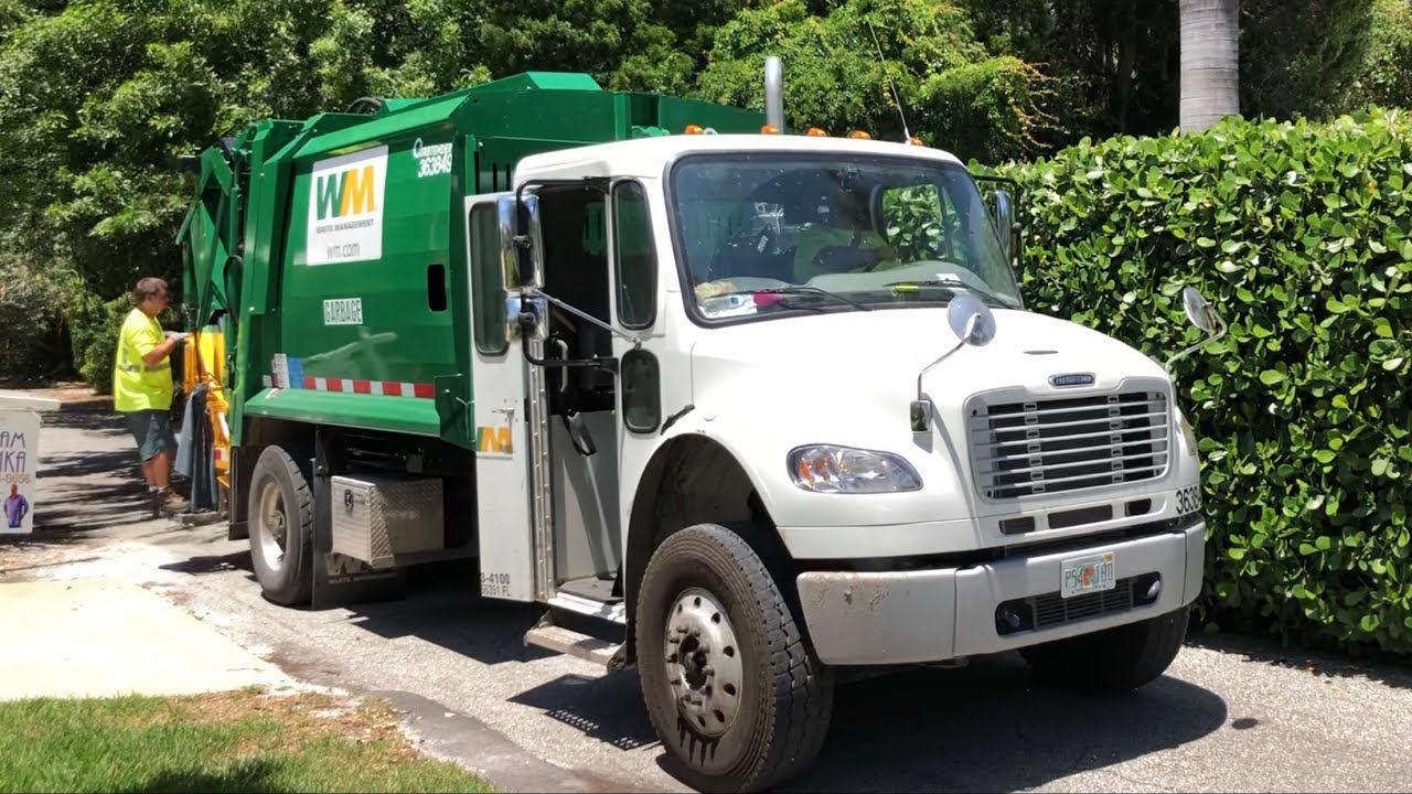 Brand New Mini Waste Management Garbage Truck- Curbtender Rear Loader ...