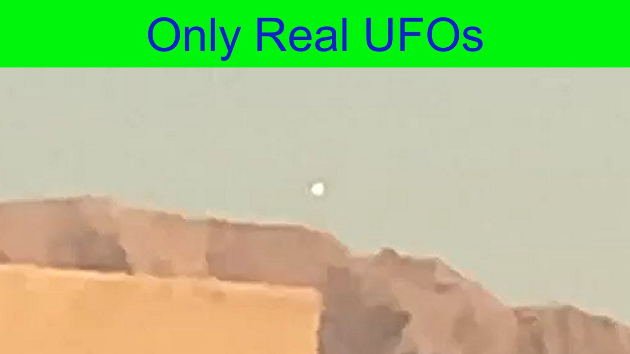 UFO over Las Vegas, Nevada. - YouTube