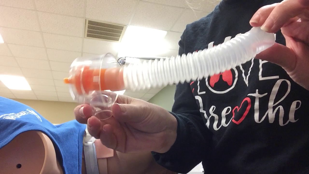 High flow air entrainment mask set up - YouTube