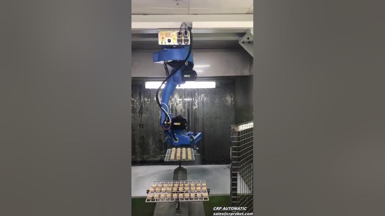 CROBOTP Robot upside down spraying application - YouTube