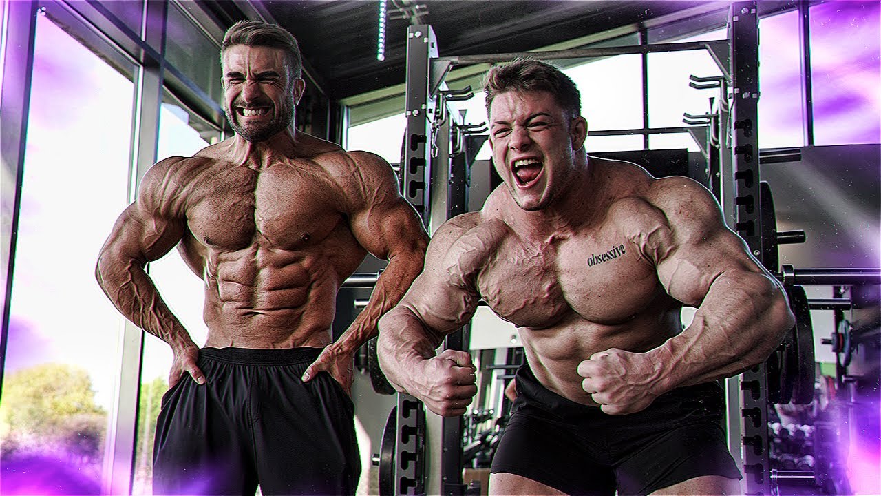 POSANDO y ENTRENANDO con RYAN TERRY - YouTube