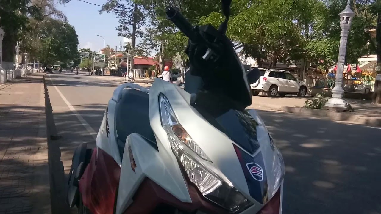 Honda Click 2017 NCX Review - YouTube