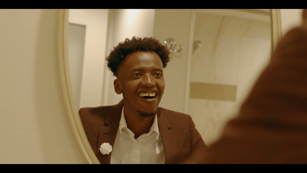 D4G - Sunday (official video) - YouTube