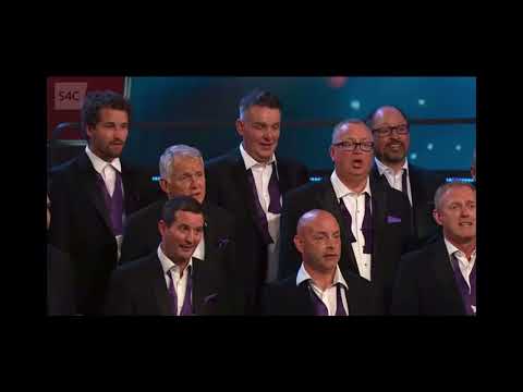 Côr Tadau Trisant - Medli o Ganeuon Ryan Davies trefniant Jeffrey Howard.