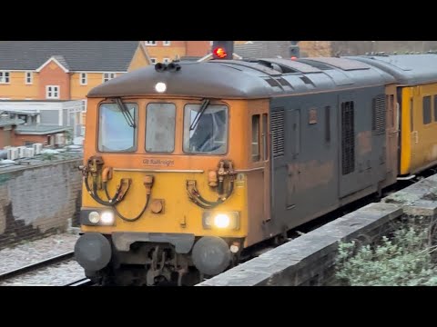 British Rail Class 73 Electro Diesel Locomotive - 73963 + 73965 ...