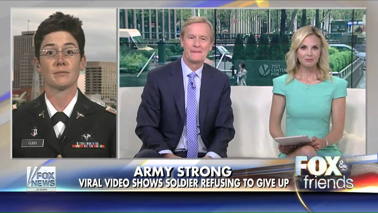 Video Shows Female Soldier Refusing to Give Up, Army Captain Sarah Cudd ...