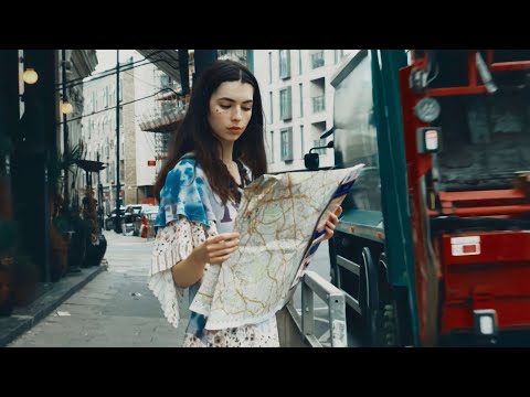 Free Spirits by Vinti Andrews, London Spring/Summer 2023 | FashionTV | FTV