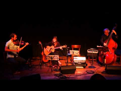 Trio Doushenka Les fenêtres de Moscou & Gori gori
