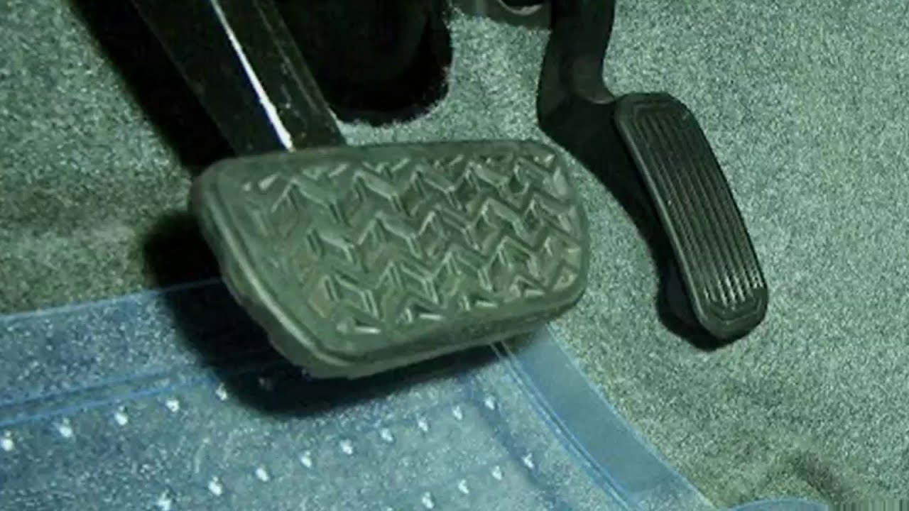 Ask Trooper Steve: Is it legal to drive with both feet? - YouTube