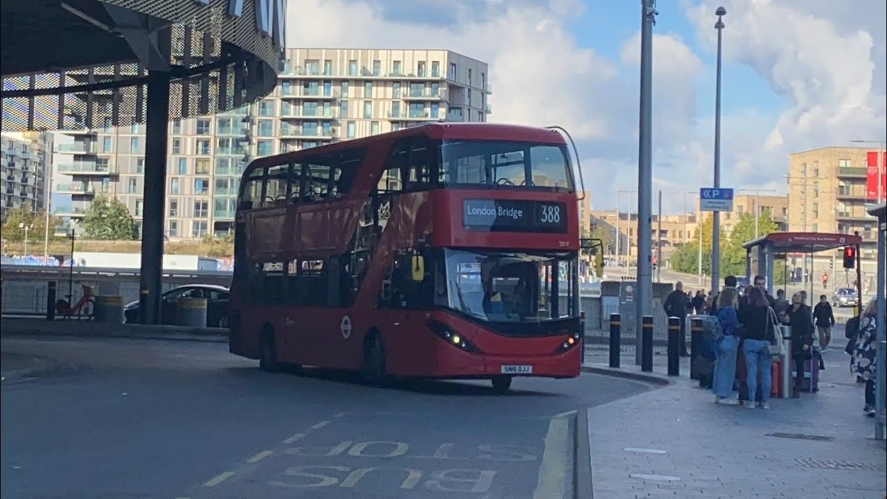 CT Plus Bus Route 388@2519/SN16 0JJ (Stratford City → London Bridge ...