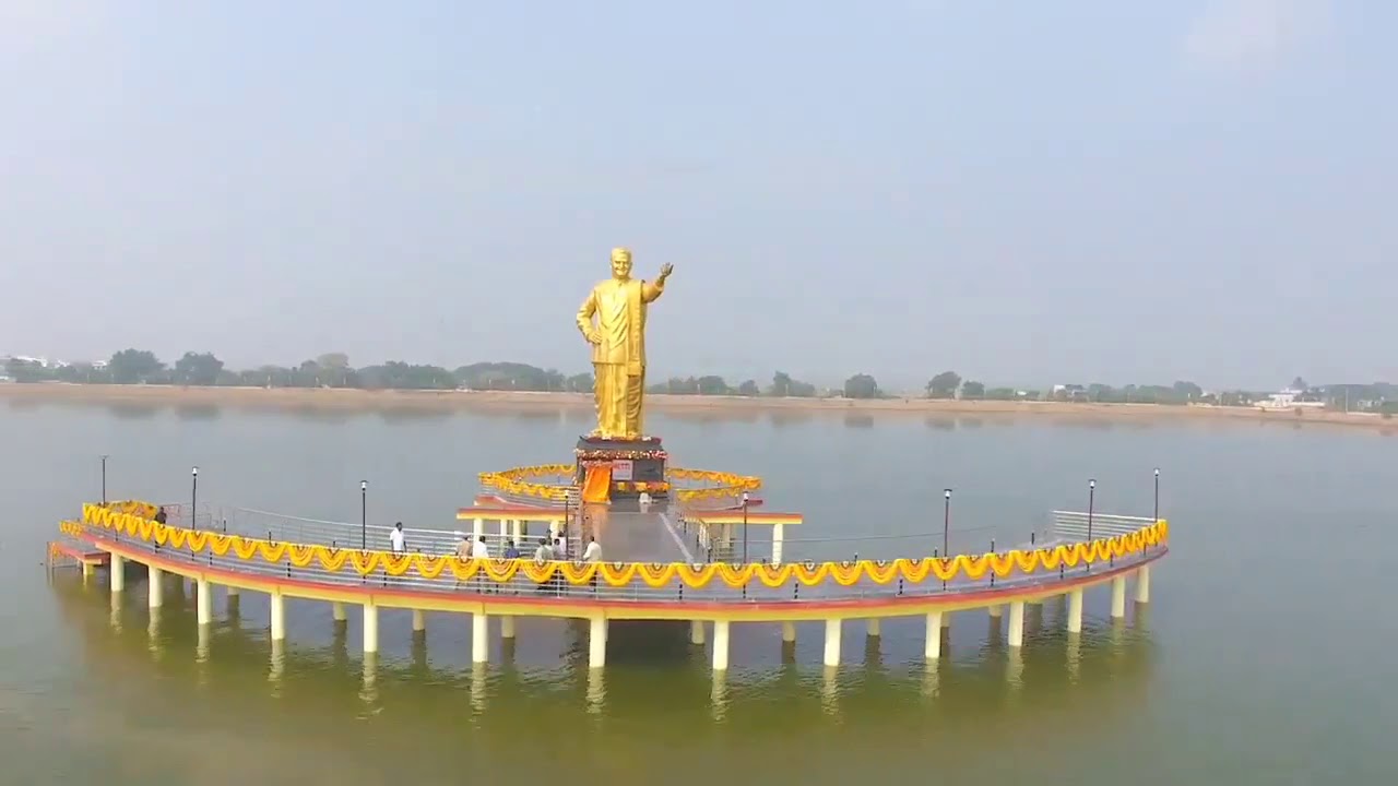 sr.NTR statue at sattenapalli - YouTube