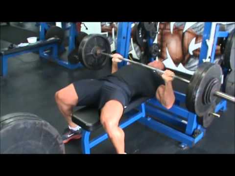 Brian Baze Bench 350 lbs x 5 reps (3 sets) - YouTube