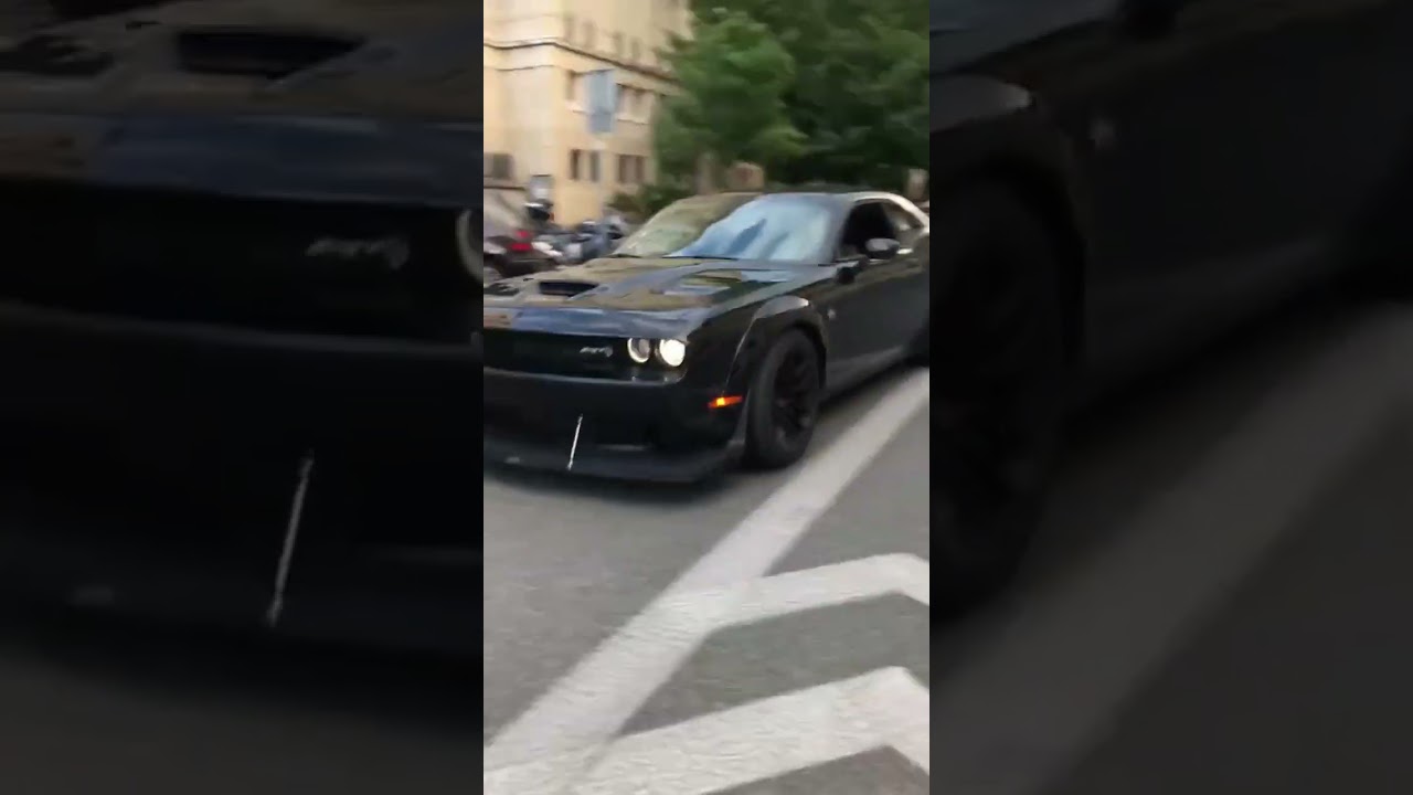 Crazy Loud Dodge Challenger SRT Hellcat -- Sound in Warsaw - YouTube